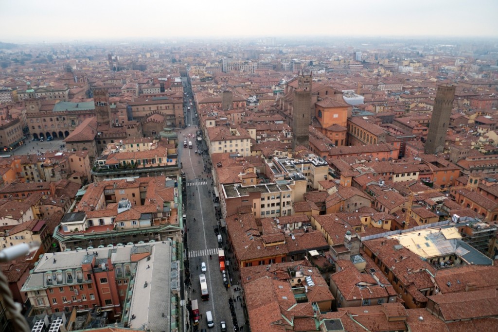 Torri Asinelli « supernaut